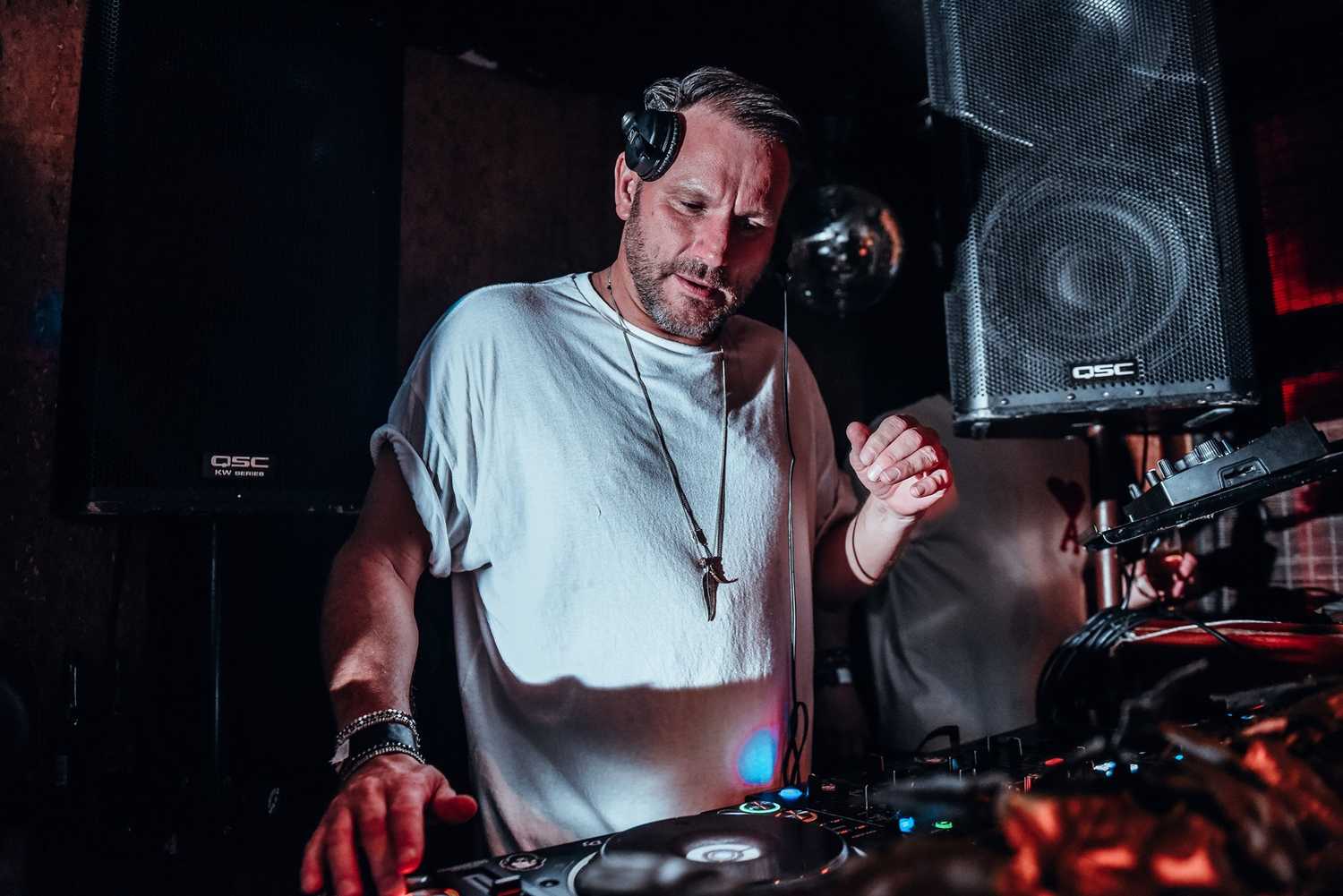 Mark Knight performs at VIP event in Singapore | MN2S